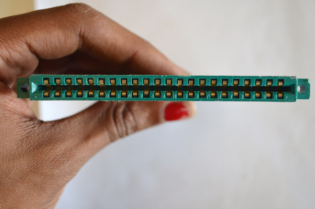 Extender Board 22 Pin Female to Male – Dan Alexander Audio